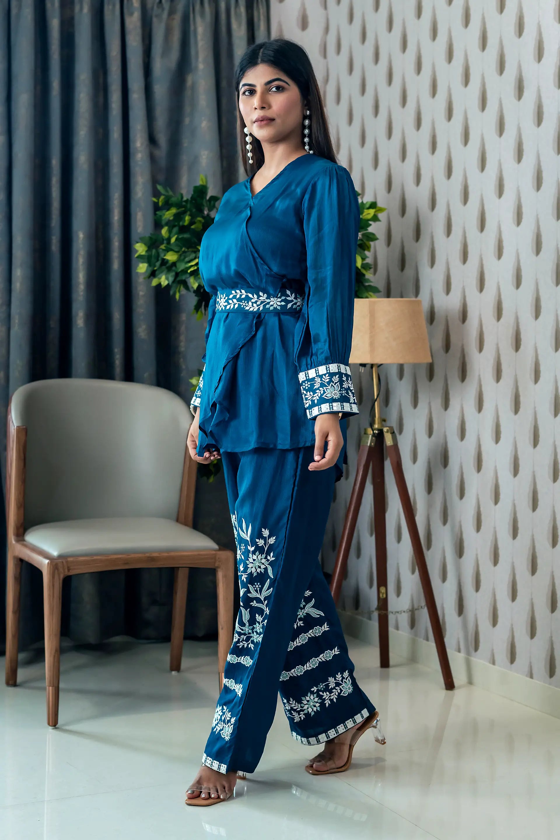 Teal Blue Crape Emberoided Co-ord Set – labelpurkhin